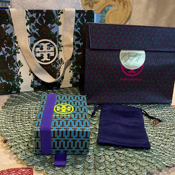 Tory Burch | Other | 6 Piece Empty Tory Burch Gift Set Perfect To Wrap ...